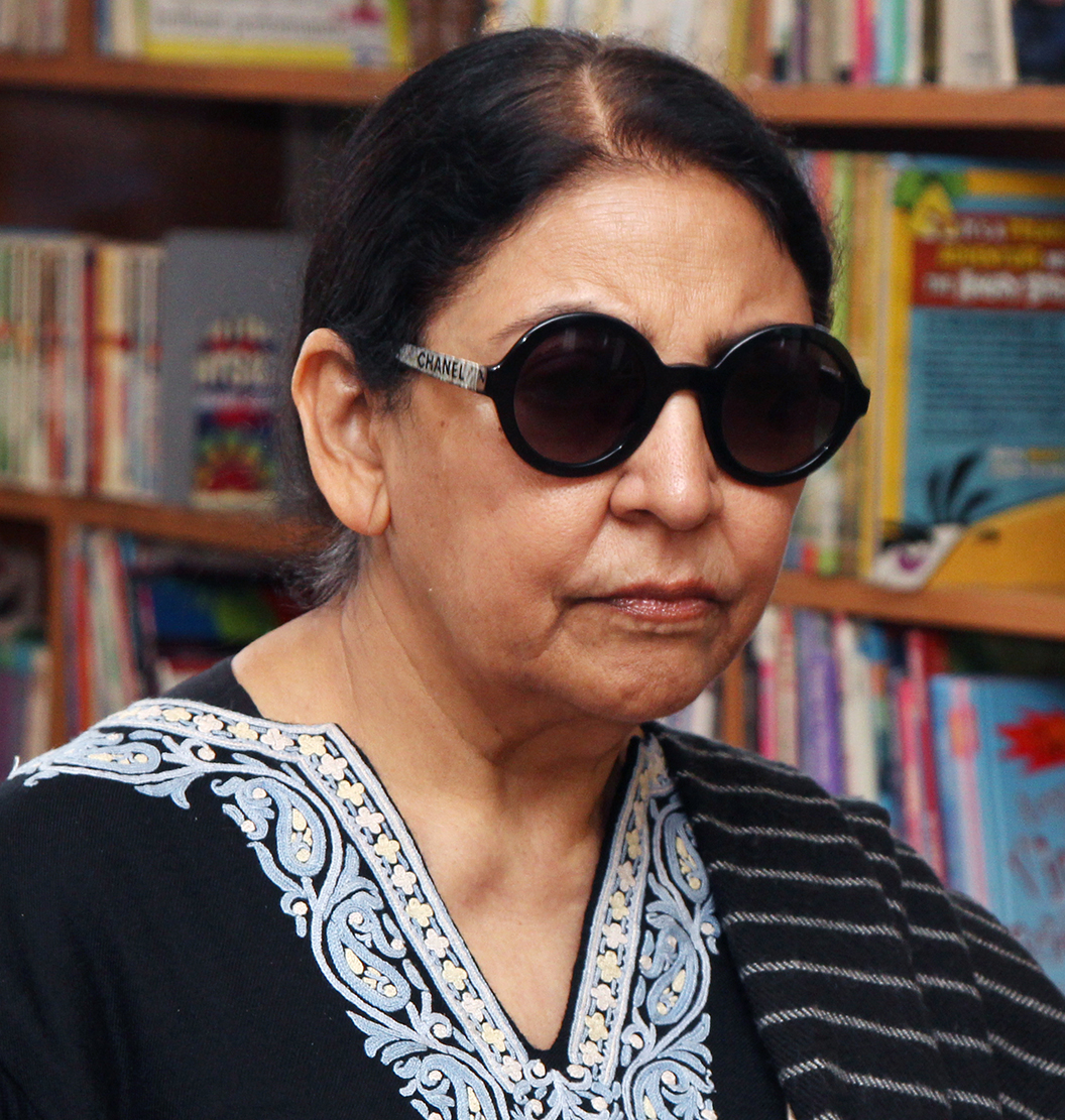 Deepti Naval Delhi Public School DPS Srinagar